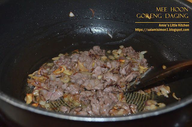 Mee Hoon Goreng Daging - Amie's Little Kitchen