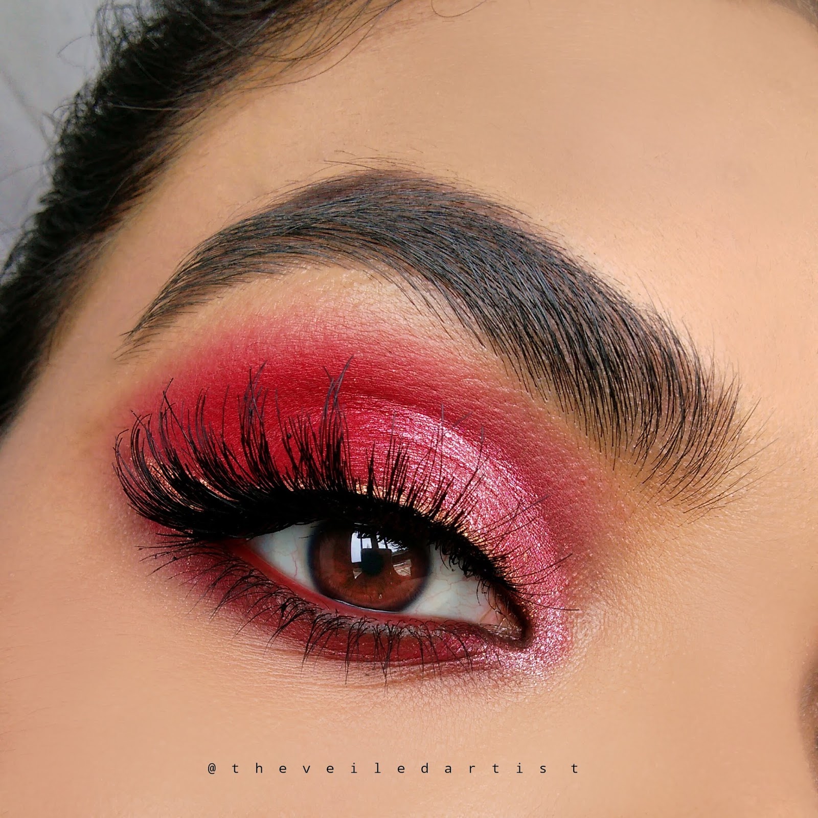 Red Semi Cut Crease Tutorial (Instagram makeup trend) - The Veiled Artist