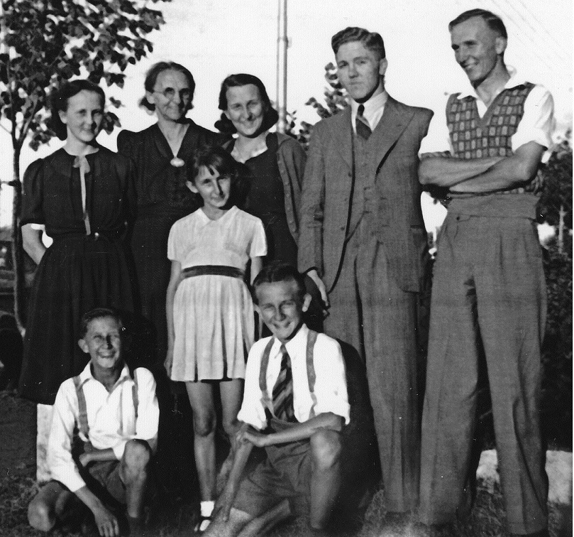 New York Life-Day by Day: My De Beer side of the family.