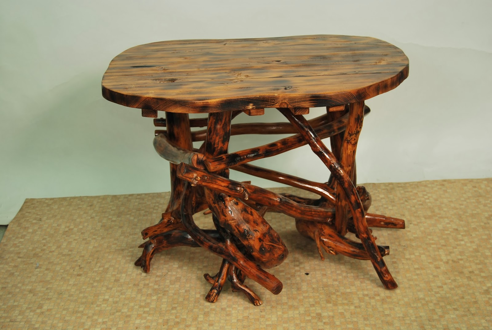 Mese rustice 2 | Ciudatenii Rustice - Poze mobilier rustic de interior ...