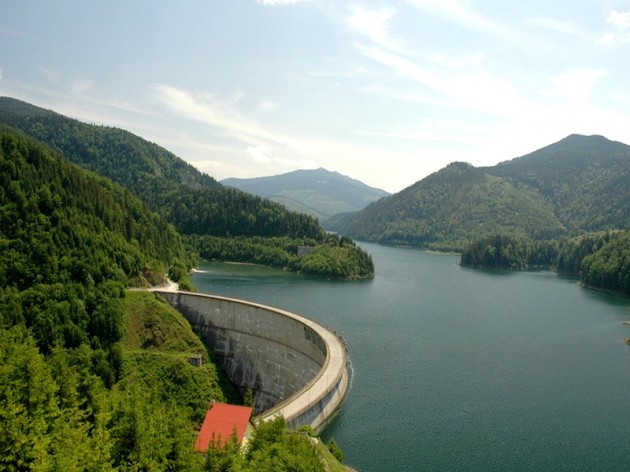 Haihui prin Lume : Barajul Dragan-Floroiu