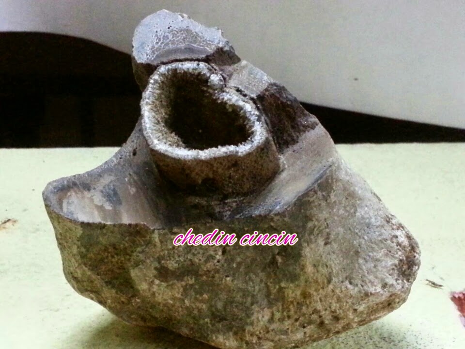 Batu Permata, cincin perak,keris,besi lama,syiling lama,tasbih dan ...