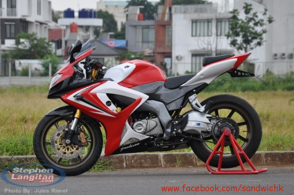 Pulsar Lover: Pulsar 220 Modified