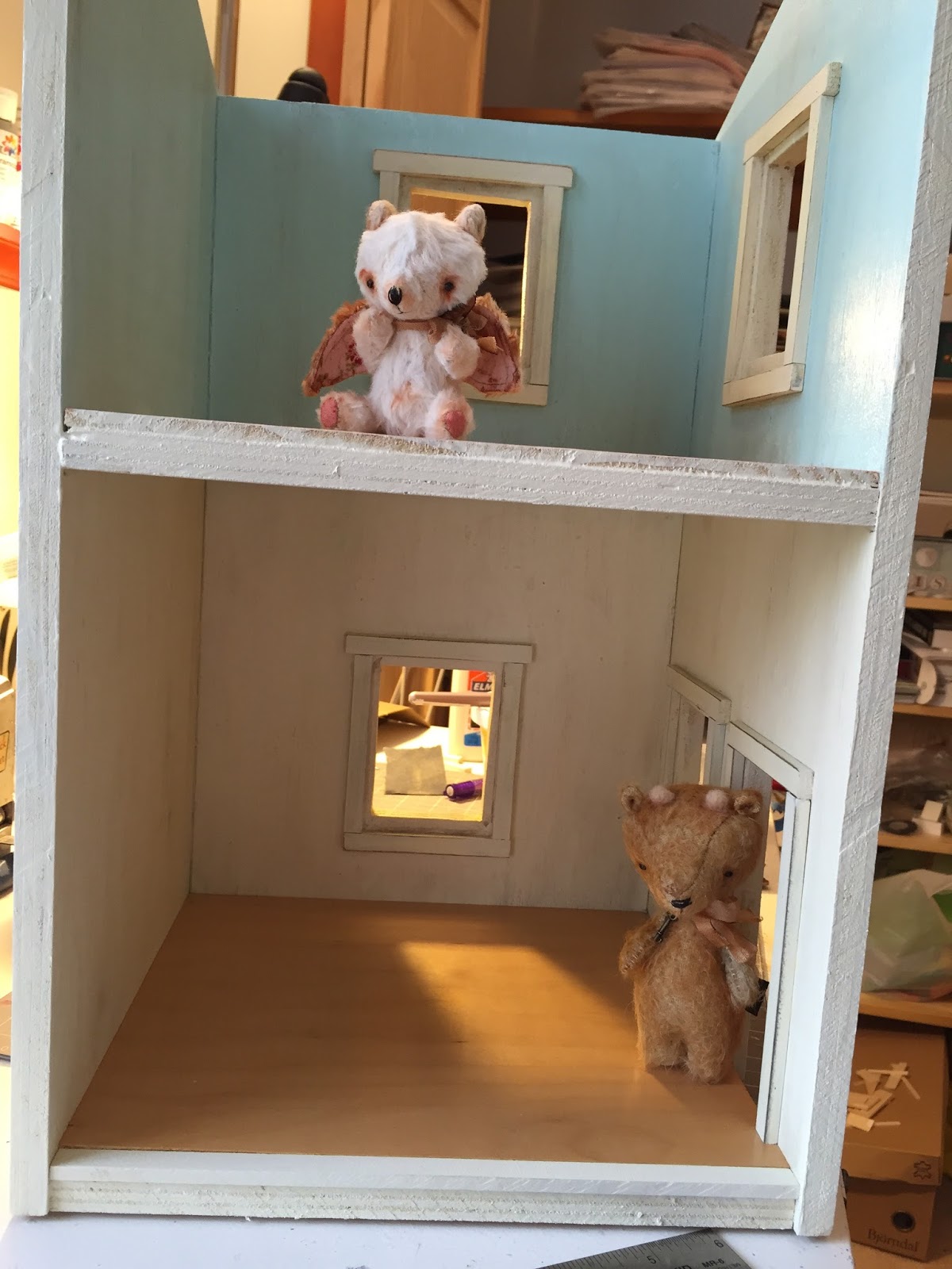 Building a faux primitive dollhouse | Nature's Soul Miniatures