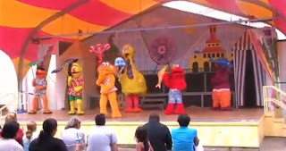 Big Bird Bridge: Big Bird's Beach Party