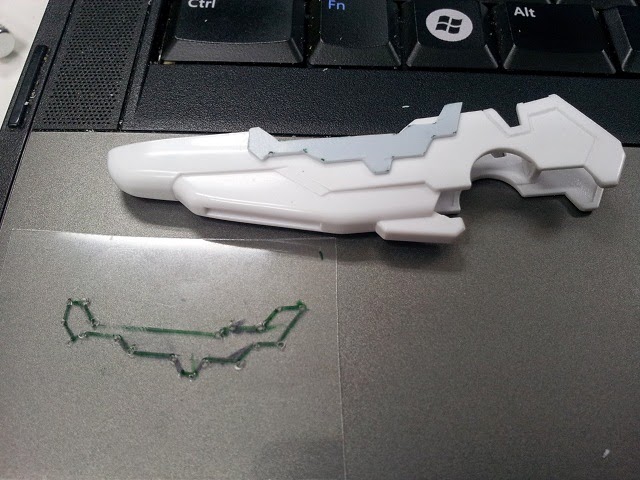 otaku on a budget: Working with Pla Plate: Designing and Adding Details