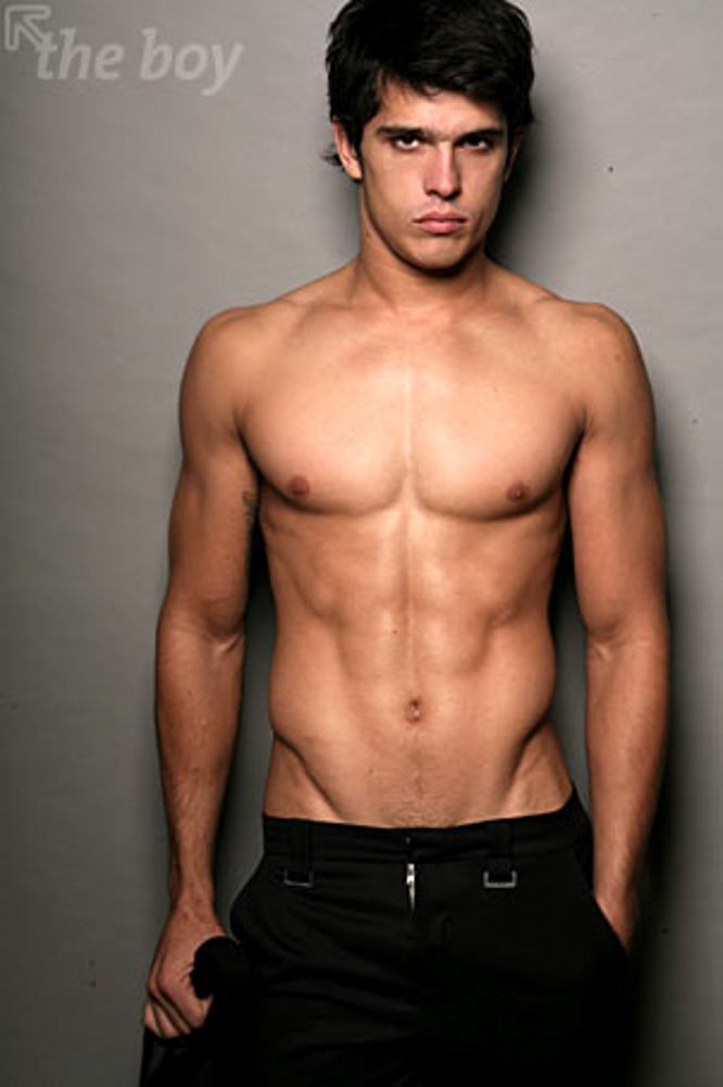 Daily Bodybuilding Motivation: MODELO LATINO EDILSON NASCIMENTO