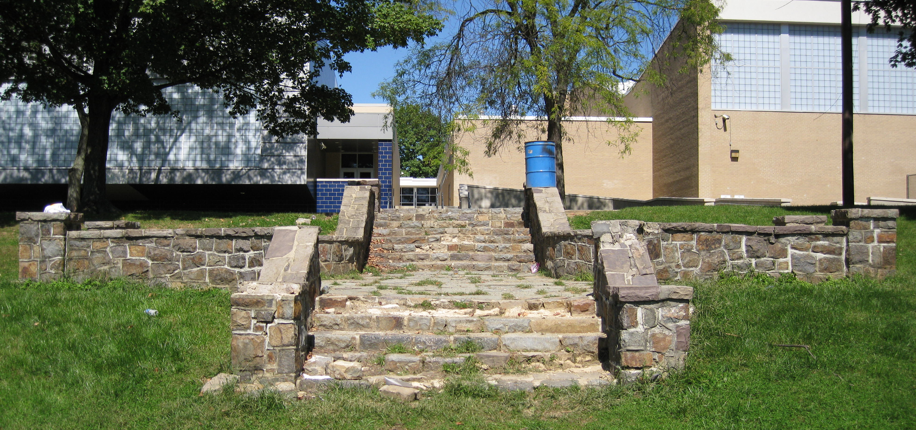 MOLOVINSKY ON ALLENTOWN: Lesson At Dieruff