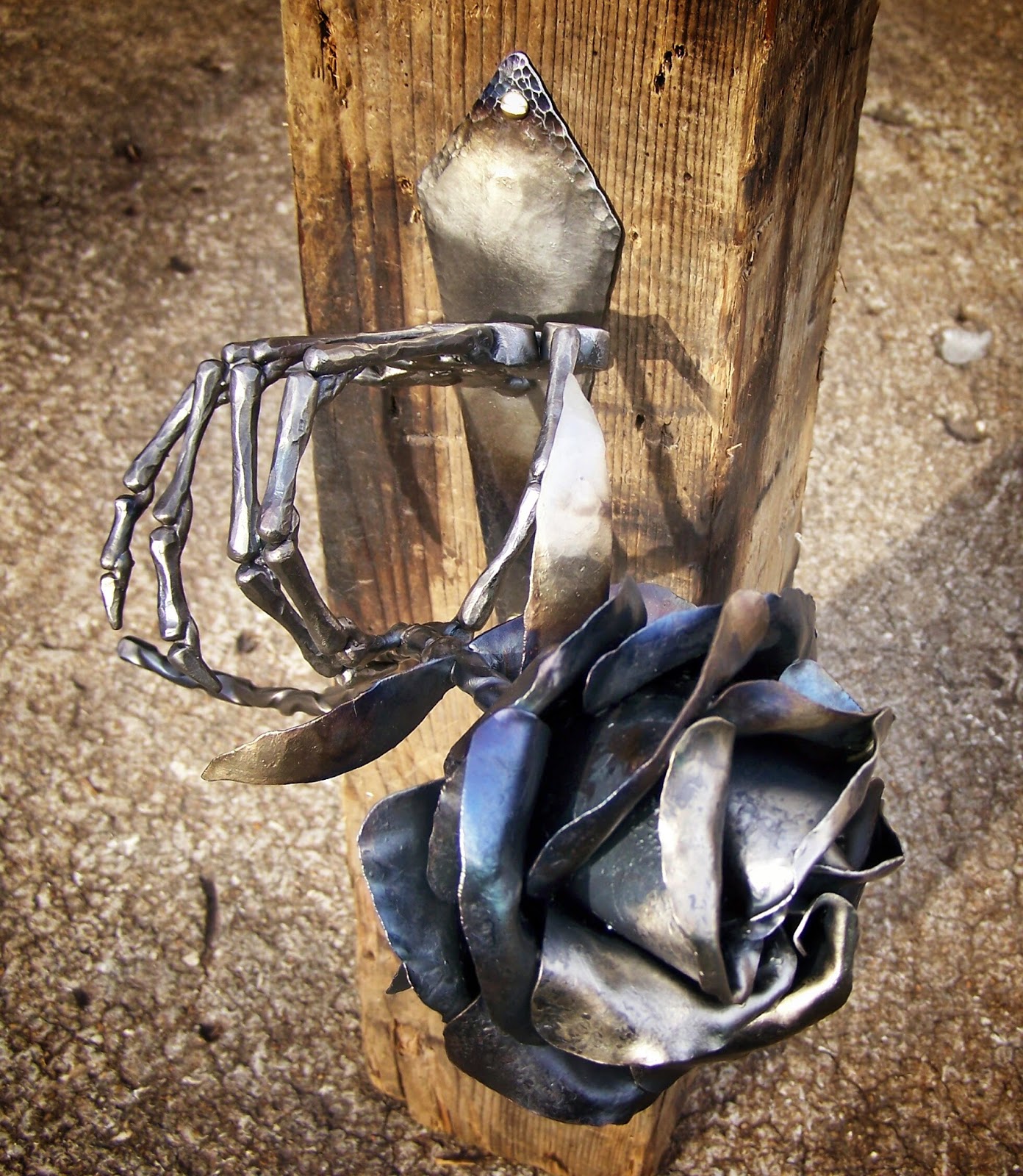 Moody's Garage: Hand Forged Metal