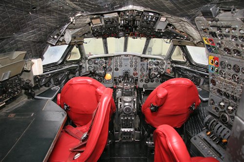 Che Genetic: De Havilland Comet 4: Belleza aeronáutica