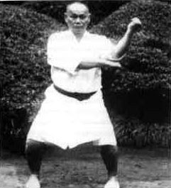 KARATE NA VEIA: MESTRE CHOKI MOTOBU - 1870 HÁ 1944