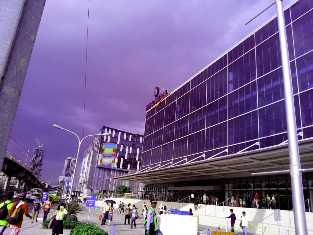 Welcome to the SM Megamall Fashion MALL