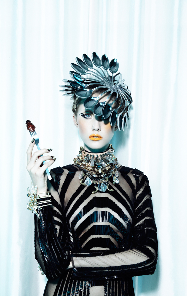 Edible insects, woman eating insects bugs beauty images, Gabrielle ...