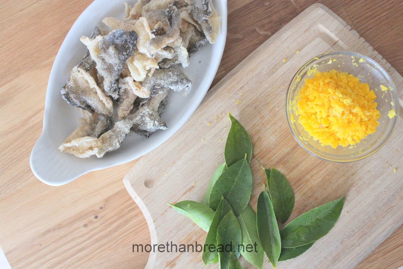 More Than Bread: Crispy Fish Skin with Salted Egg Yolk 香脆金沙魚皮