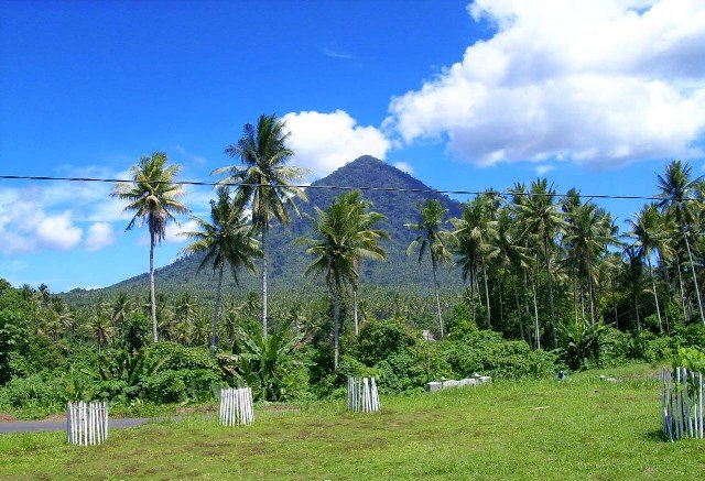 Serba-Serbi Tradisi & Budaya di Ternate: THE HIDDEN HISTORY OF JAILOLO ...