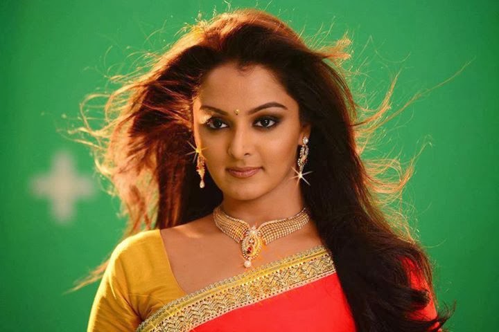 Manju Warrier Malayalam Movie Actress Images, Wallpapers, Pictures ...
