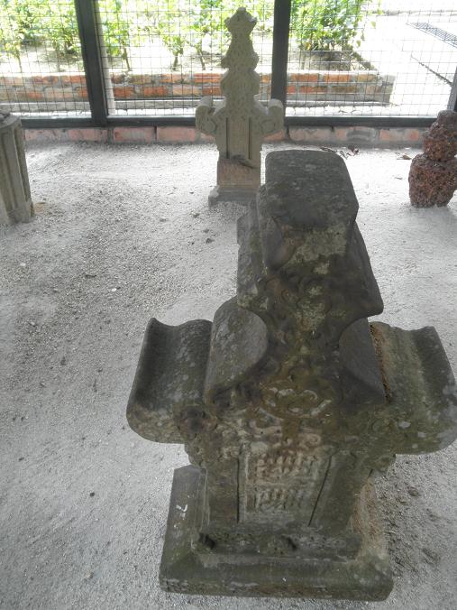 SENI LAMA MELAYU (MALAY OLDEN ART): Batu nesan Melayu di Muzium Negara ...