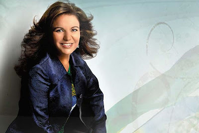 Confira a capa do novo CD da cantora Alda Célia! ~ VITRINE GOSPEL