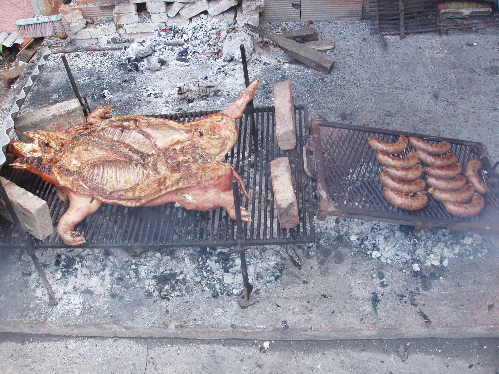 "LOS ENEMIGOS DE LA VACA": FUE LECHÓN NO MÁS.-