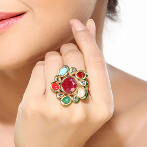 “Simplicity is the keynote of all true elegance.” : Big Rings For Women