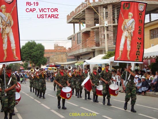 CLIZA COCHABAMBA BOLIVIA: RI-19 CAPITAN VICTOR USTARIZ EN DESFILE EN CLIZA