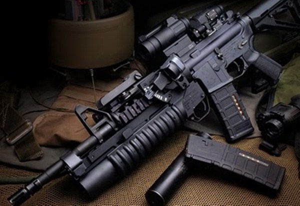 kebingungan: TOP 10 INFO tentang senjata hebat sepanjang sejarah.