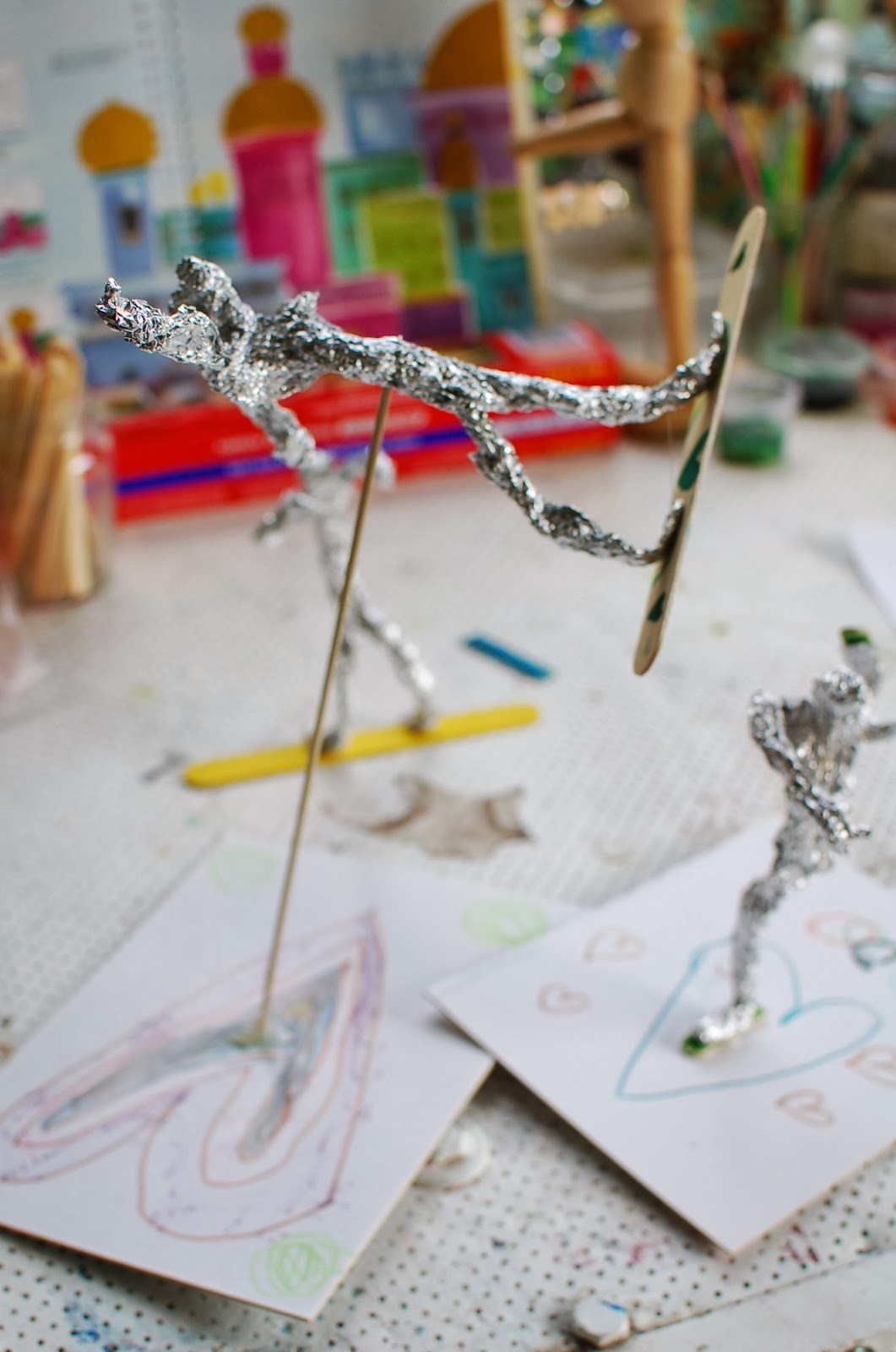 Sunnyside Art House: Winter Olympics Lesson - Part One (Tin Foil Trophies)