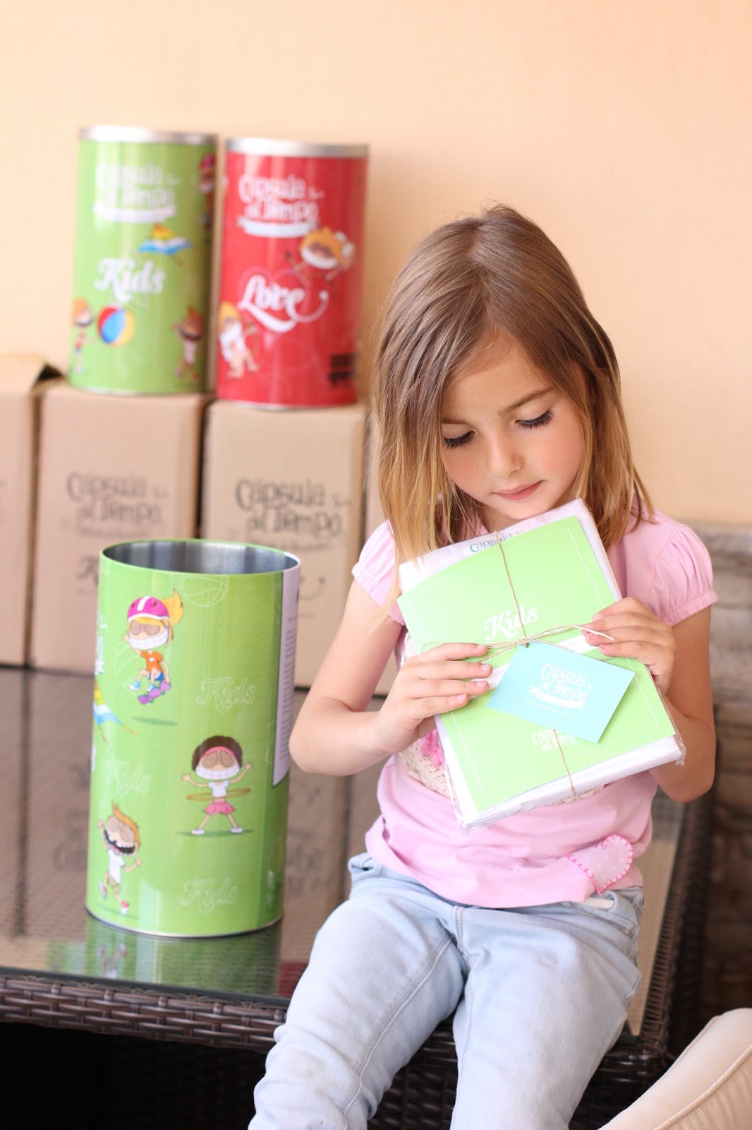 Laloylila: La Cápsula del tiempo Kids