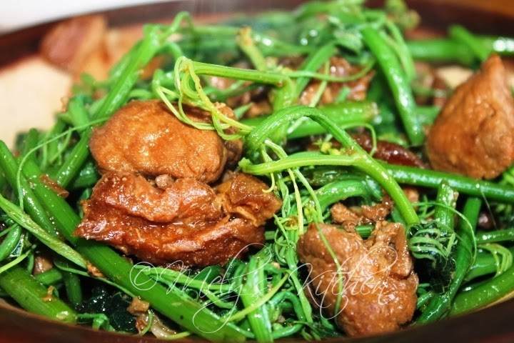 Mely's kitchen: Ginisang Talbos ng Sayote with Pork