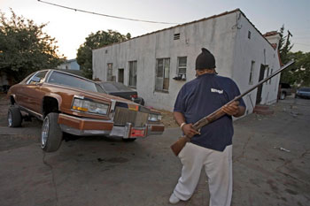 [專題] Compton, California:Gangster For Life