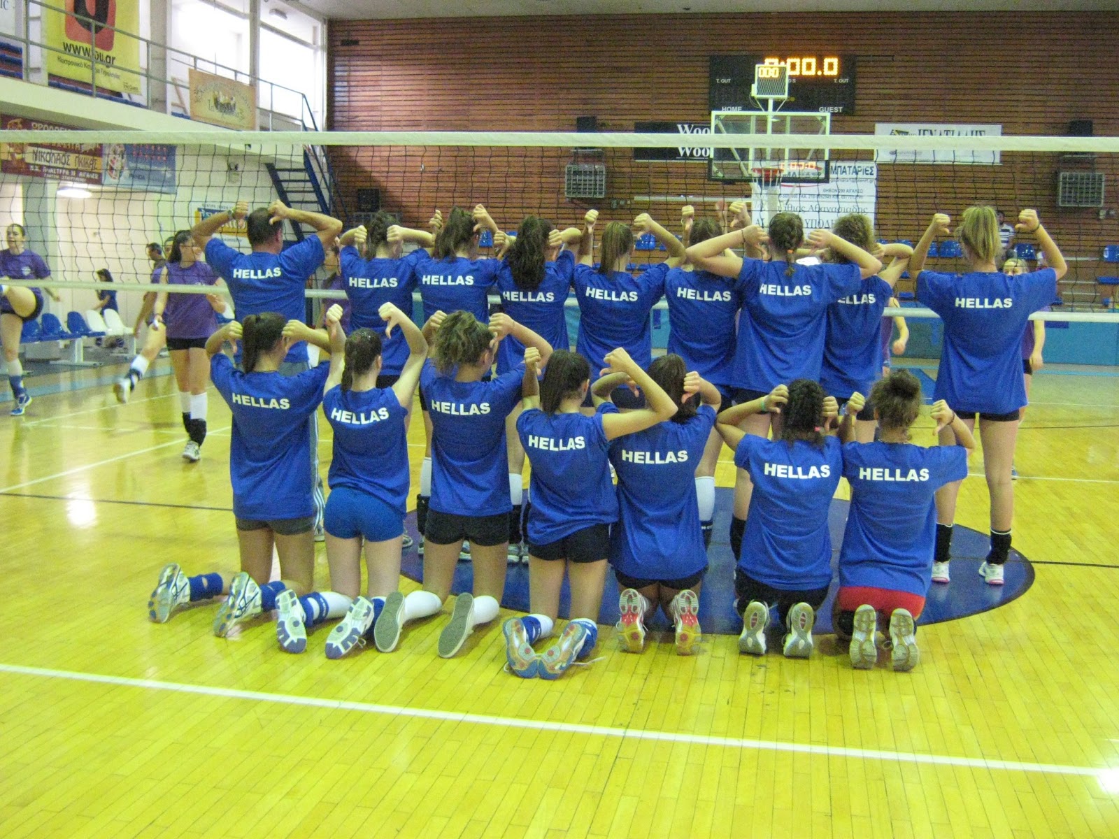 ΕΣΠΕΔΑ: ΠΡΟΠΟΝΗΣΗ - ΦΙΛΙΚΟ ΚΛΙΜΑΚΙΟ ΚΟΡΙΤΣΙΩΝ - ΑΟ ΑΙΓΑΛΕΩ (ΦΩΤΟ)