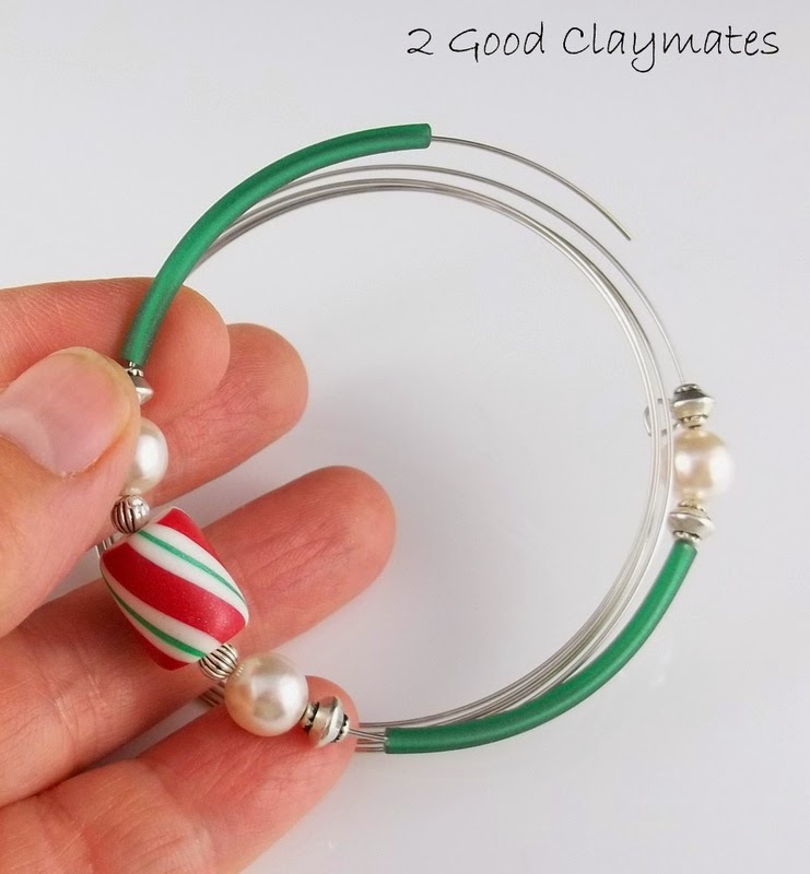 2 Good Claymates: Memory Wire Bracelet Tutorial