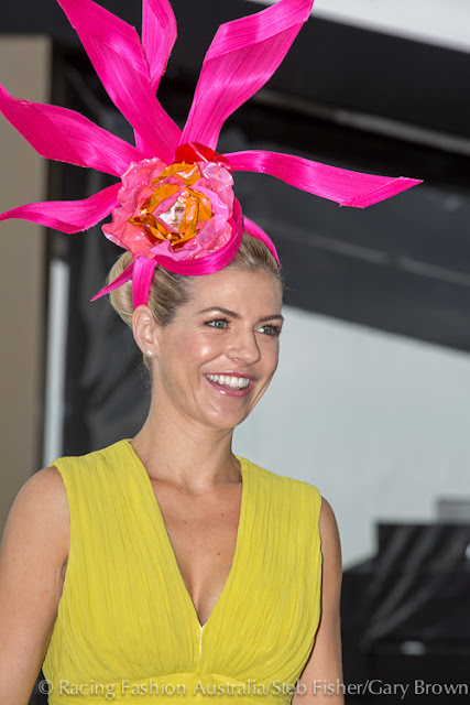 Racing Fashion: Melbourne Cup Day Racing Fashion = Colour, Fun, Hats ...