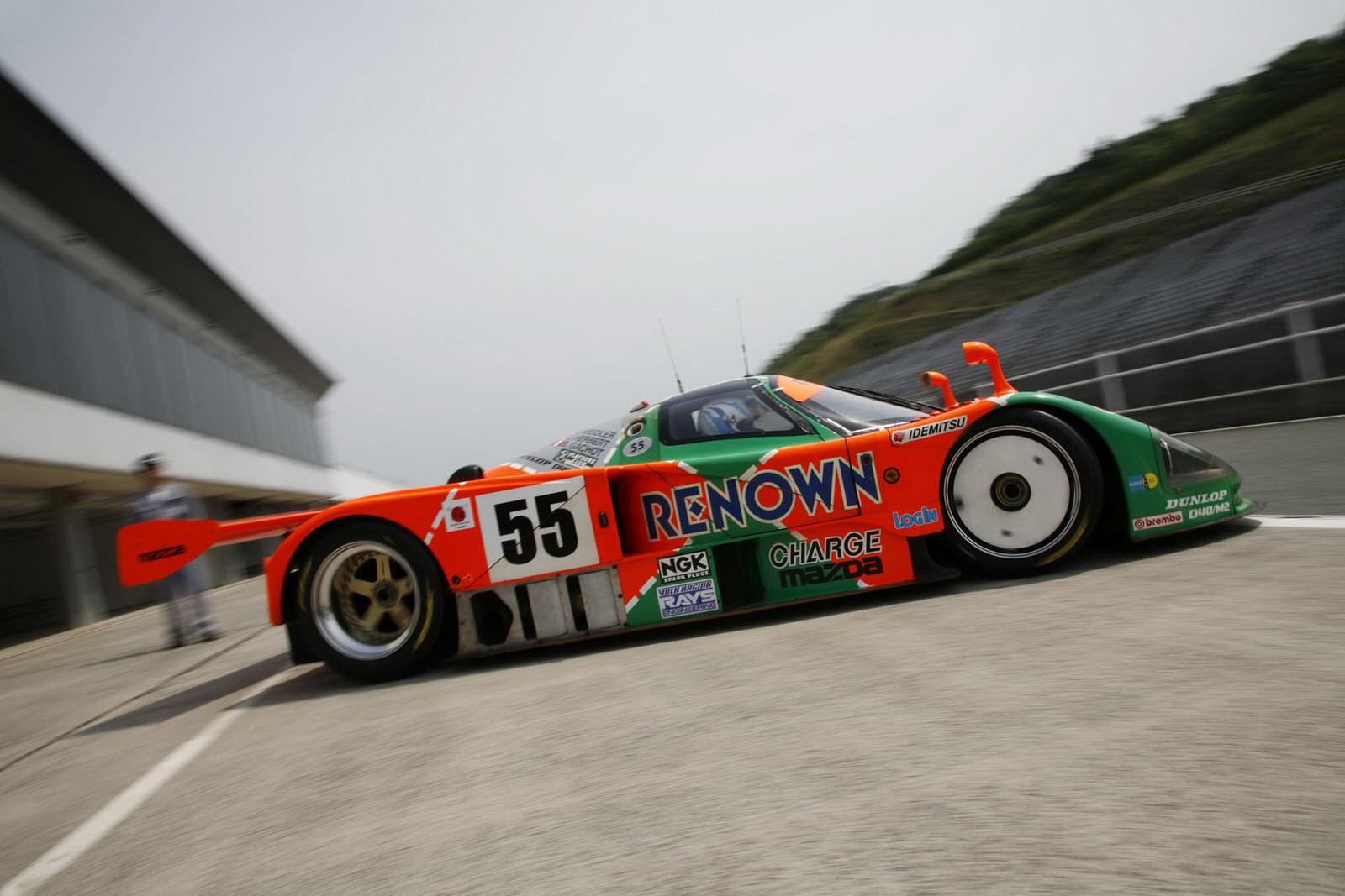 Mazda 787B 1991 Winning car returns to le mans after 20 years