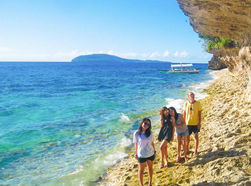 Diary of a Creative Chique: TANGKAAN BEACH RESORT: A Rocky Paradise