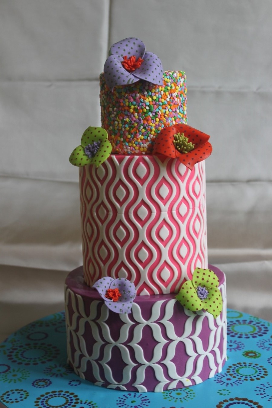 The Sensational Cakes Colorful Modern Pattern Wedding Cake Abstract