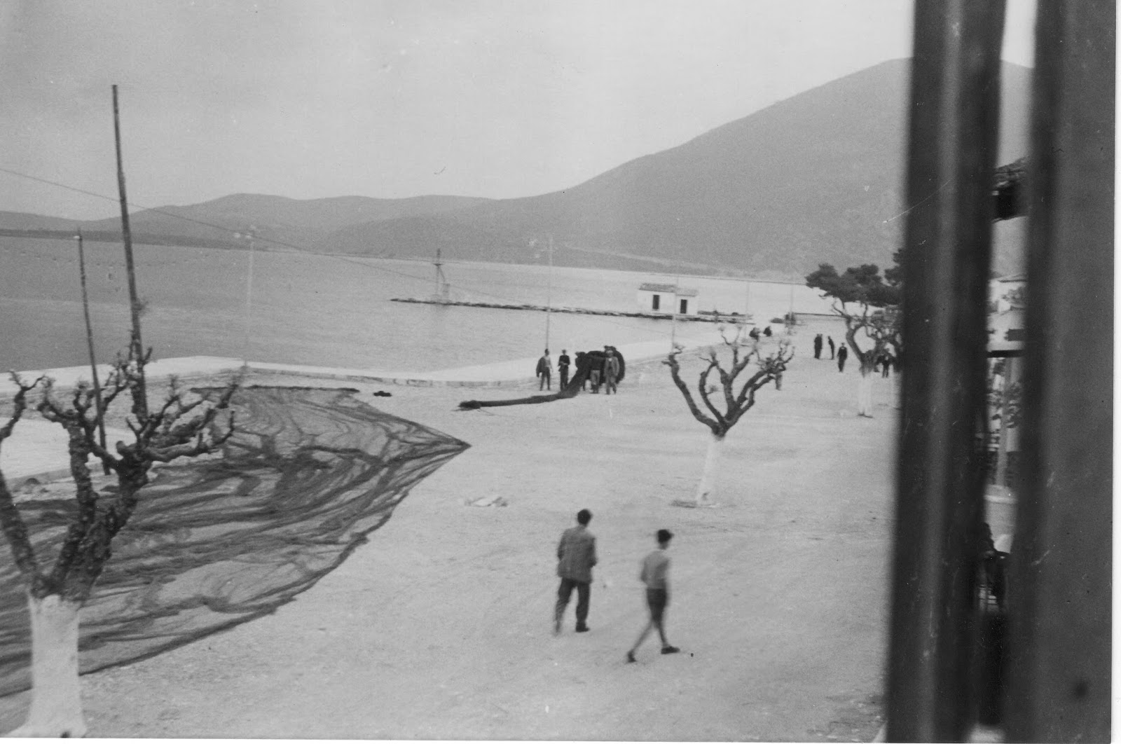 ΒΟΝΙΤΣΑ ΝΕΑ: ΑΣΠΡΟΜΑΥΡΕΣ ΦΩΤΟ ΤΗΣ ΠΑΛΙΑΣ ΒΟΝΙΤΣΑΣ ( ΨΑΡΑΔΕΣ )