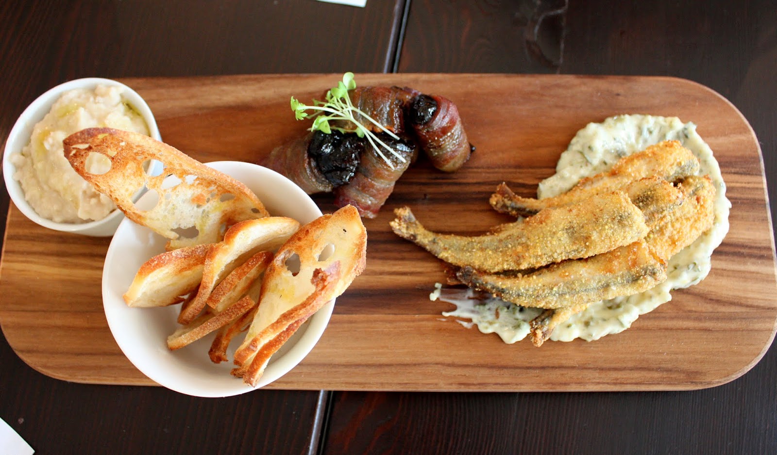 The Samuel J. Moore - Food Junkie Chronicles