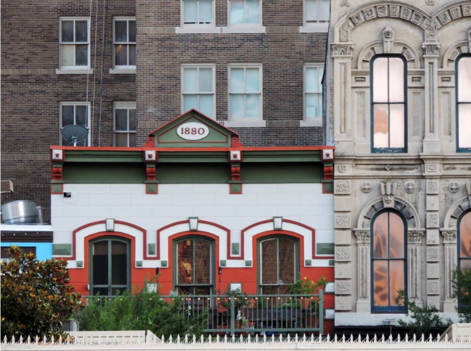 Houston in Pics: Roof details - Historic buildings of architectural mer