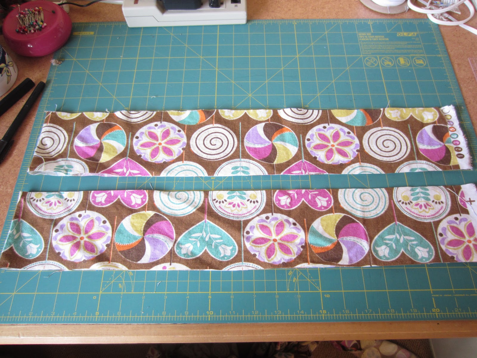 handmade dress haven: The Perfect cloth shopping bag - a tutorial