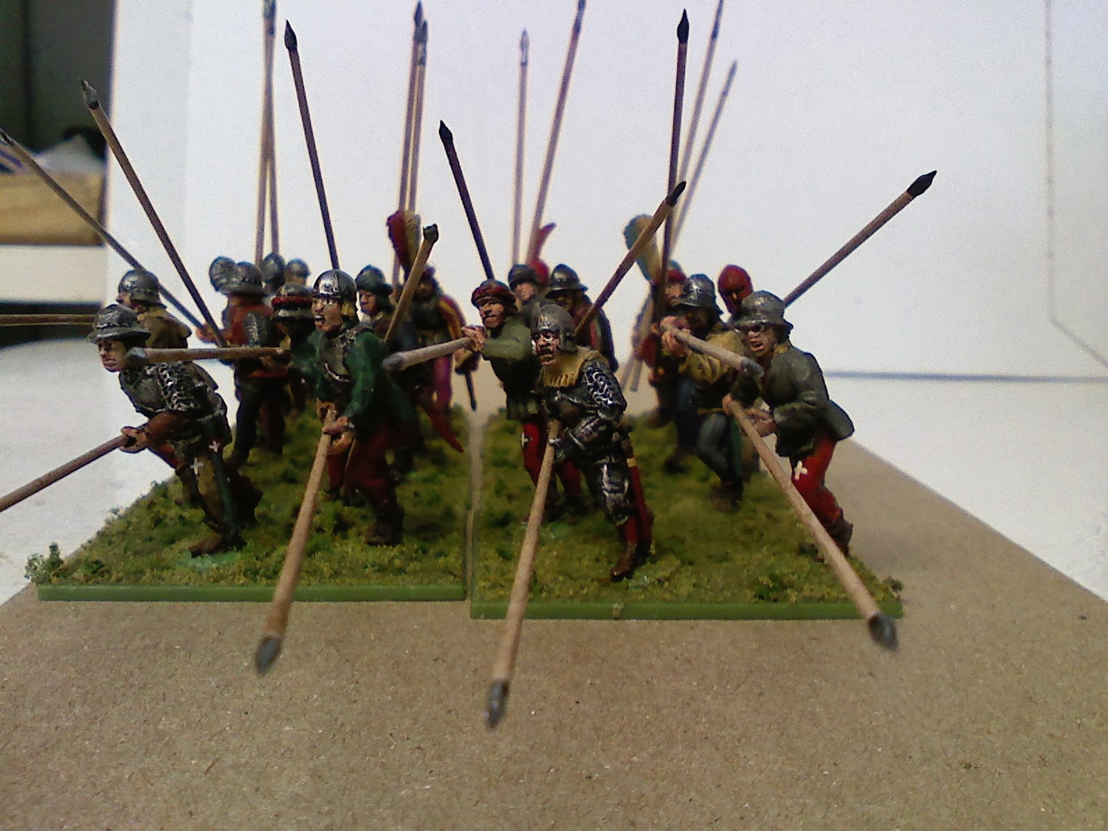 Residential Regiments: Finally some finished Swiss Pikemen!