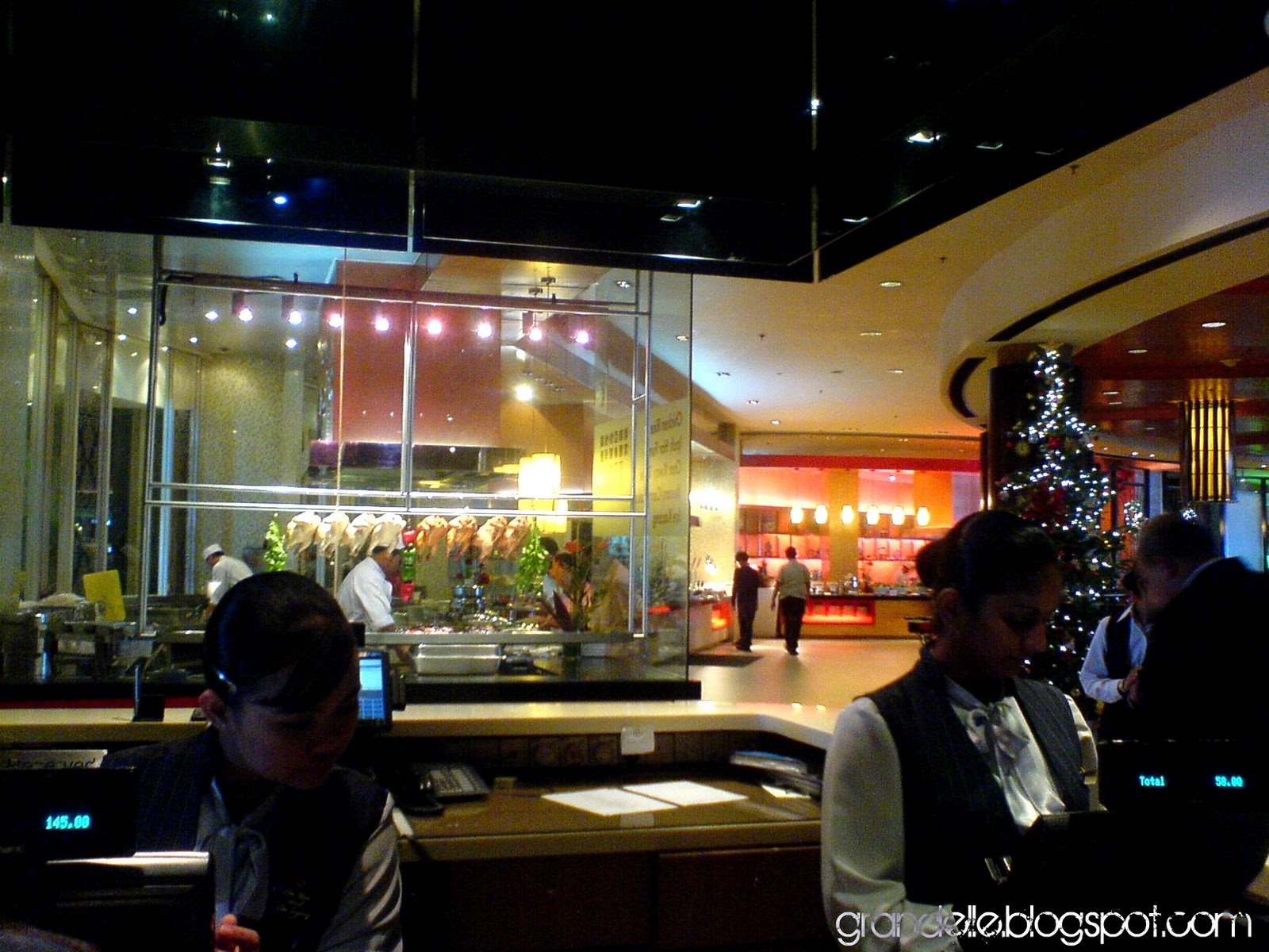 Coffee Terrace, Resorts World Genting - Enter a world of reality ϟ