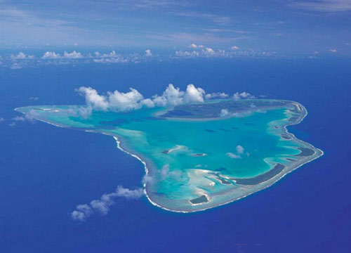 On the road: The most beautiful atoll on the planet