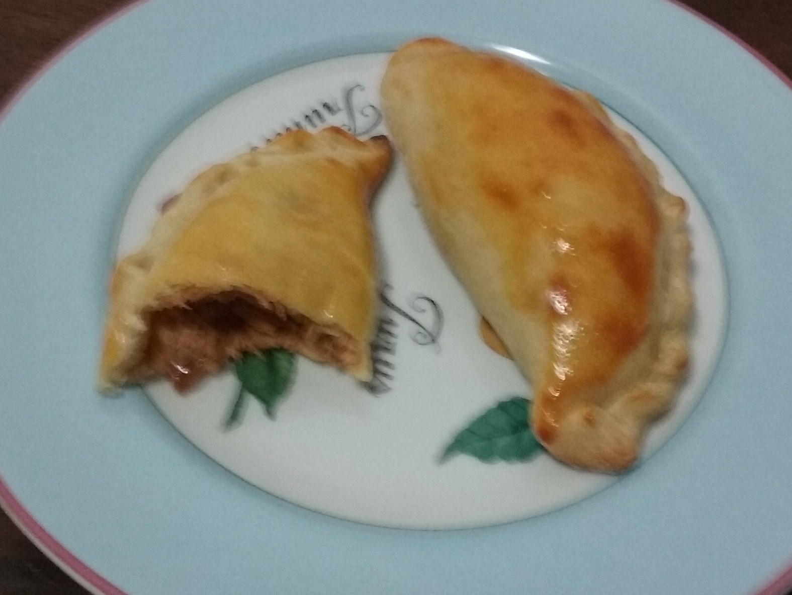 Ipanema Pitanga: Recheio Cremoso de Frango para Pastel de Forno Ipanema Pitanga: Recheio Cremoso de Frango para Pastel de Forno