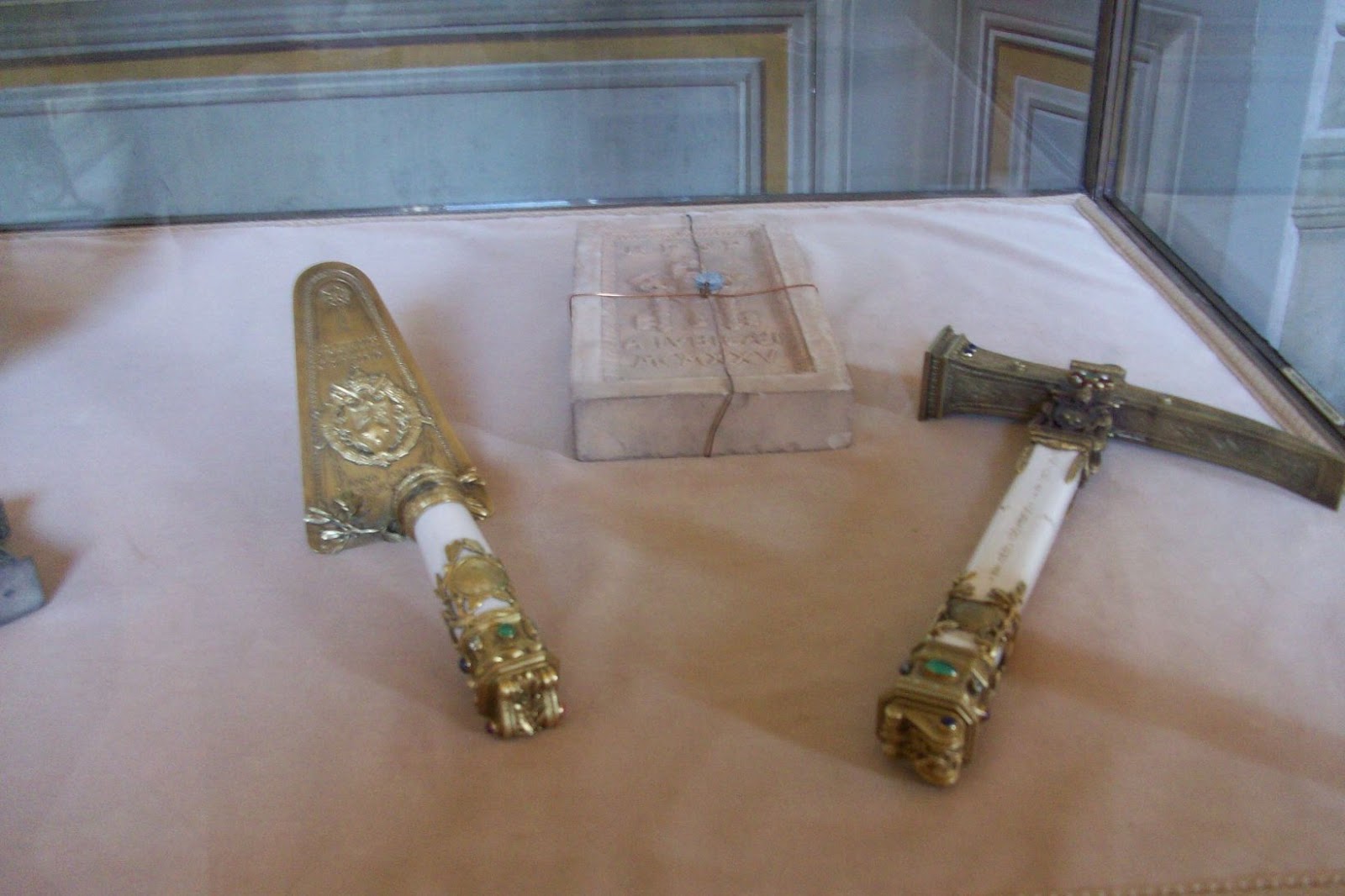 50 Years In Italy: Vatican City: Hidden Corners and Courtyards