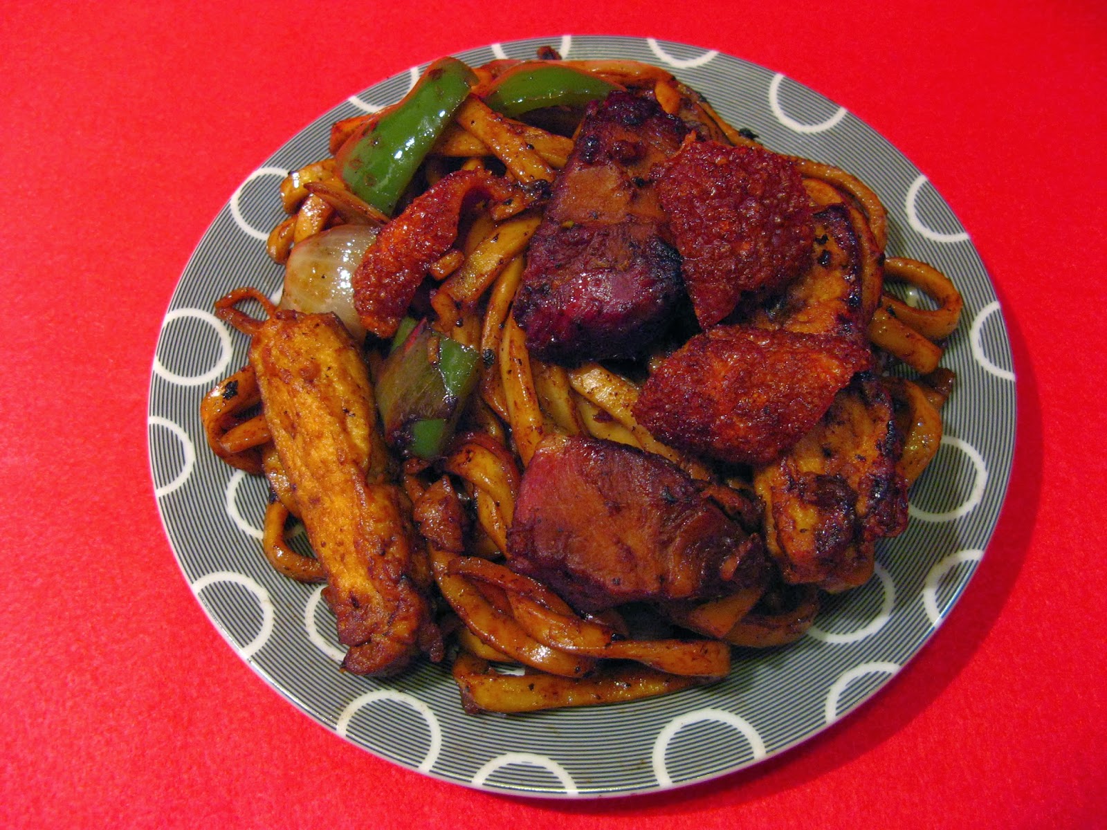 Duck Soup Easy: Roast Pork Shanghai Noodles (燒肉上海麵, Sui1 Juk6 Soeng6 ...