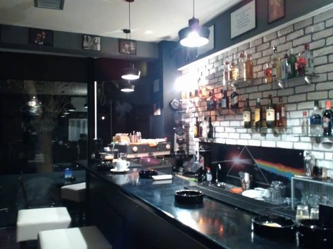 THE WALL CAFE ΚΑΦΕΤΕΡΙΕΣ ΑΓΡΙΝΙΟ | ΔΙΑΣΚΕΔΑΣΗ ΑΓΡΙΝΙΟ | ΚΑΦΕ ΑΓΡΙΝΙΟ ...