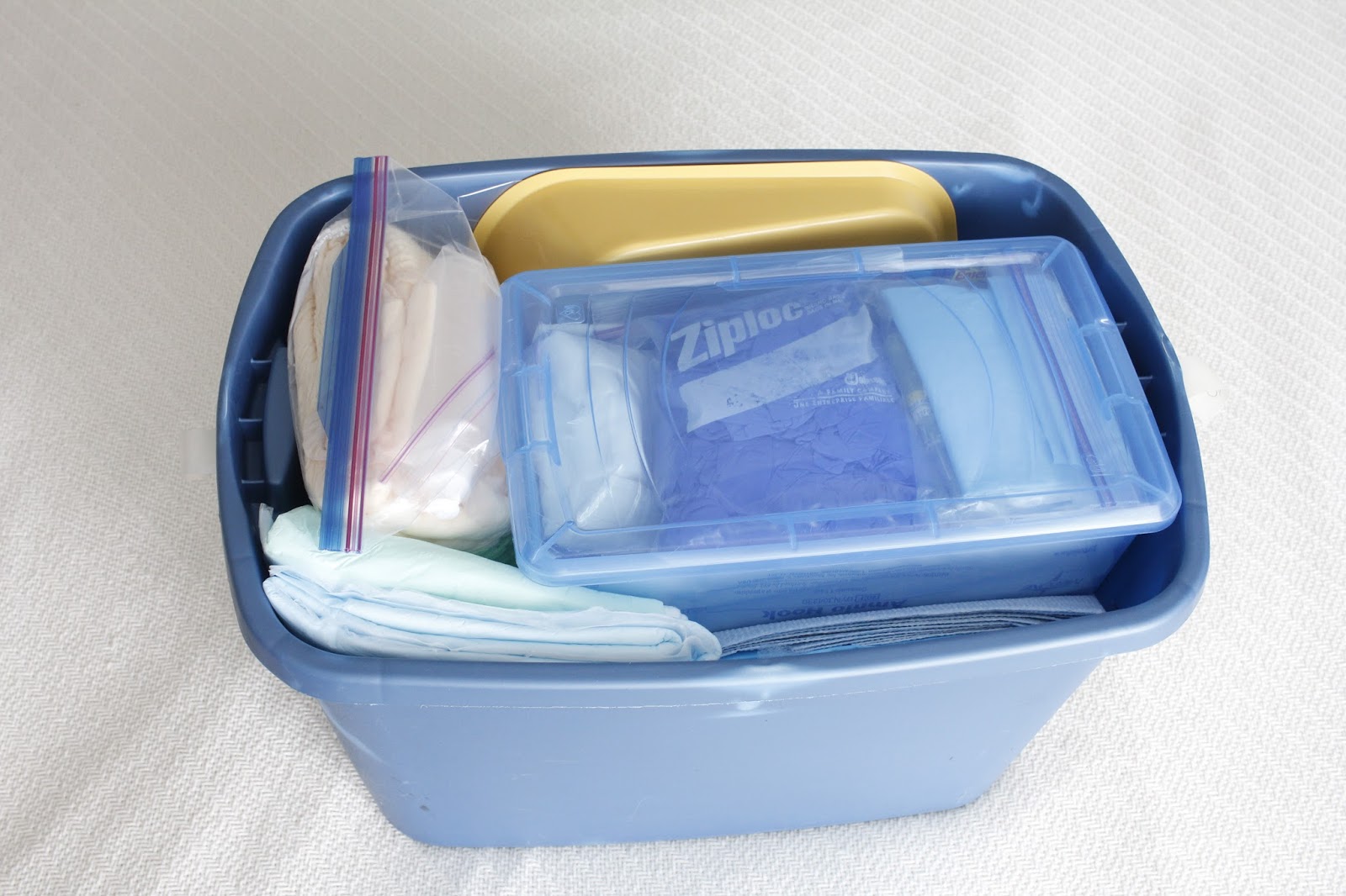 Tsytsyn Tribe: What's in my Home Birth Kit