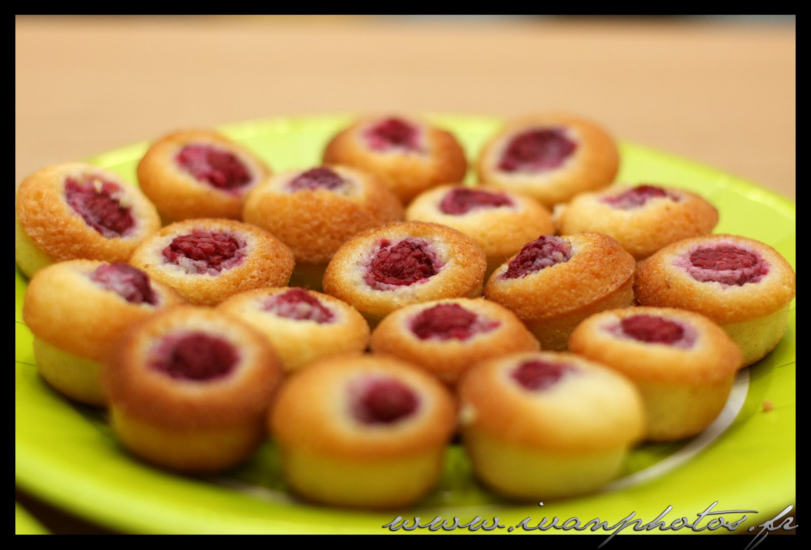 Steff'Cook: Mini financiers à la framboise
