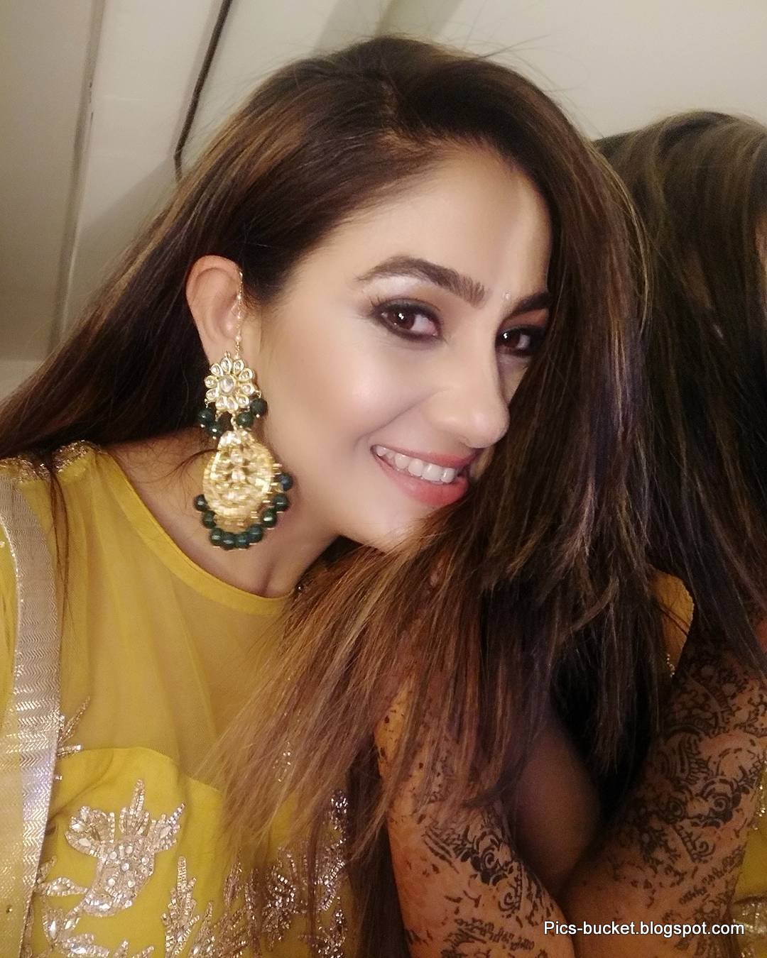 Pooja Verma's Instagram, Twitter & Facebook on IDCrawl